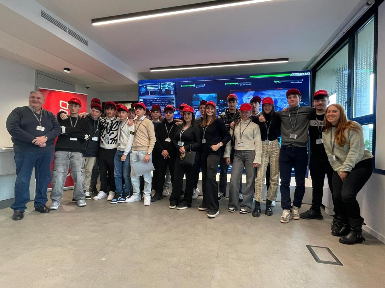 Liceo digitale, in aula con Leonardo | Leonardo